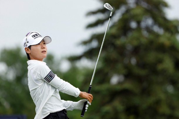 이소미 LPGA 미즈호 2R 2타 차 2위 : 네이트 뉴스