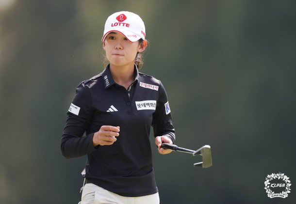 KLPGA 세계랭킹은 '지금이 최하위'···44위 황유민, 45위 김수지, 46위 이예원, 52위 박현경 '3월 대반격' 시작 : 네이트 뉴스