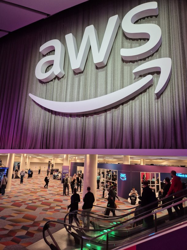 AWS, 韓 공공 클라우드 시장 뚫었다 : 네이트 뉴스