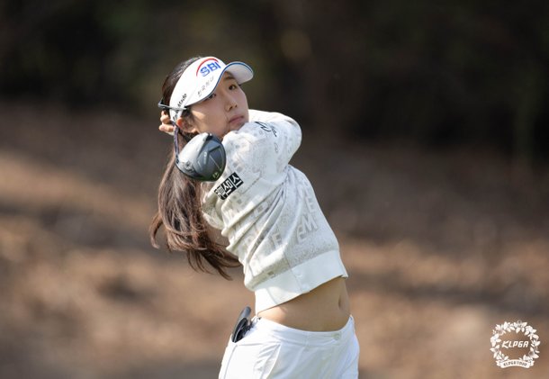 비거리 260야드 이상 'LPGA 92명 vs KLPGA 0명' 현격한 차이?···단순 거리 비교 하면 안 되는 이유 [오태식의 골프이야기] : 네이트 뉴스