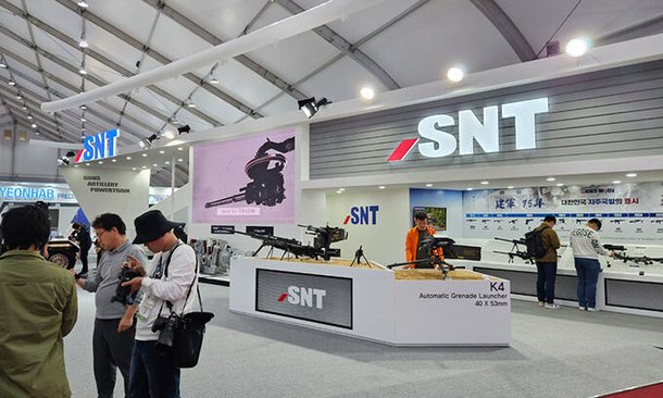 SNT모티브, ADEX 2023에서 다양한 소구경 화기 선보여 : 네이트 뉴스