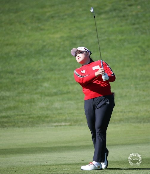 '우승을 조준한' 장하나 프로의 아이언샷 [KLPGA SK네트웍스 클래식] : 네이트 스포츠