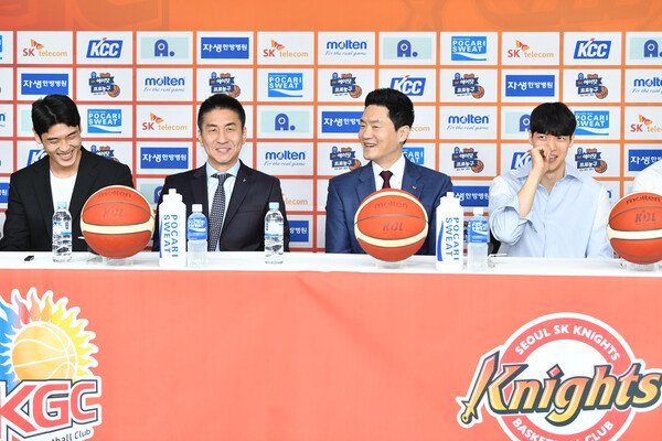 "마네킹 4인방이 미쳐줄 것" SK 김선형vs"내가 끝낸다" KGC 변준형[챔프전 미디어데이] : 네이트 스포츠