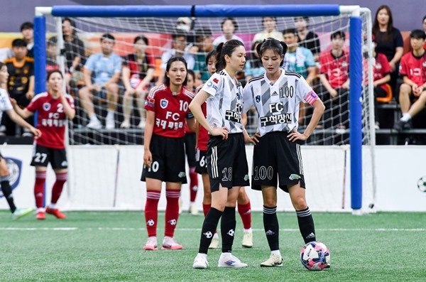 '골때녀' FC구척장신vsFC국대패밀리, 매치업…미스코리아 임경민 합류 : 네이트 연예