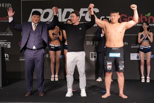 '은퇴' 권아솔의 깜짝복귀 "영웅심으로 복귀한거아냐" [로드FC 072] : 네이트 스포츠