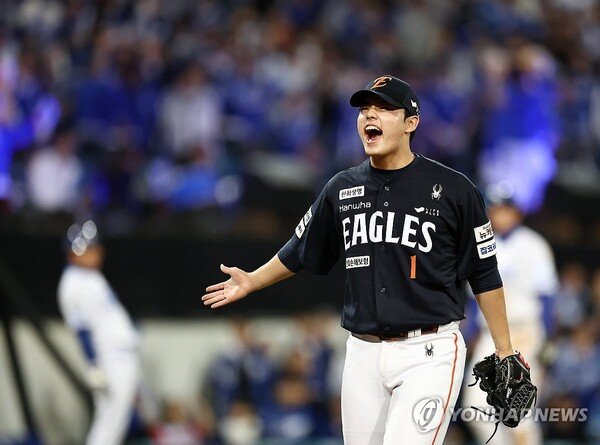 '1승 1홀드-6이닝 무실점'…'대전왕자' 한화 문동주, 2025 PO MVP : 네이트 스포츠