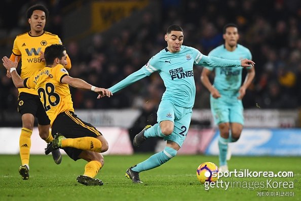 [EPL 26R] '기성용 결장' 뉴캐슬, 추가시간 실점…울버햄튼과 1-1 무 : 네이트 스포츠