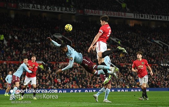 [EPL 14R] 맨유, 아스턴빌라와 2-2 무승부…역전골 넣고 2분 만에 동점골 실점 : 네이트 스포츠