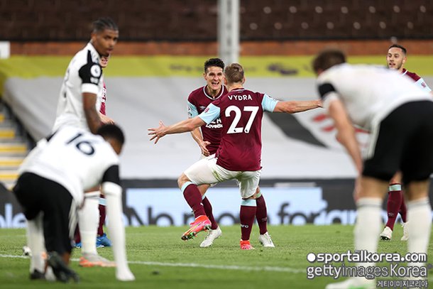 [EPL 35R] 풀럼, 번리에 패하며 1년 만에 다시 강등…EPL 강등 3팀 확정 : 네이트 스포츠