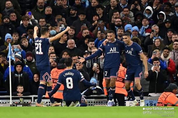 [UCL A조] 맨시티, 'MNM 출격' PSG에 2-1 역전승…조 1위 16강 : 네이트 스포츠