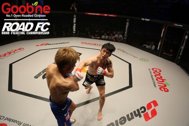 로드FC 챔피언 벨트에 손 뻗은 '태권 파이터' 문제훈, "눈 뗄 수 없는 경기 될 것" : 네이트 뉴스