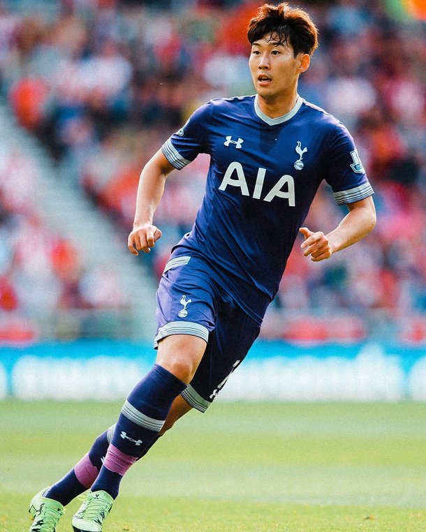 'SON 캡틴 역사의 시작' 8년 전 토트넘과 EPL 무대 데뷔전…'손흥민도 직접 좋아요 꾹' : 네이트 스포츠