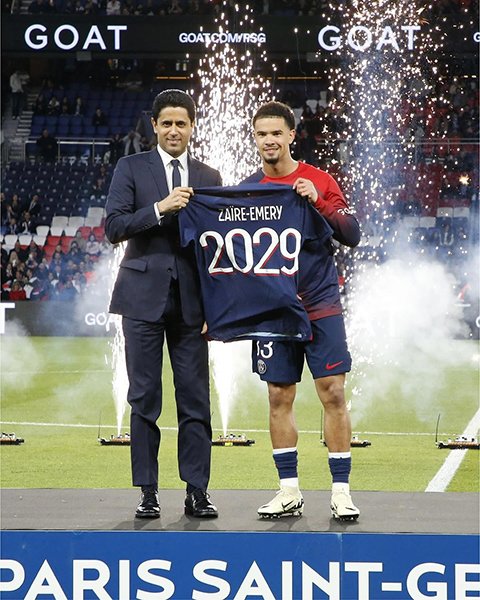 [오피셜] '음바페 떠나면 네가 우리의 미래다' PSG, 06년생 초신성 MF와 2029년까지 장기 재계약 : 네이트 스포츠