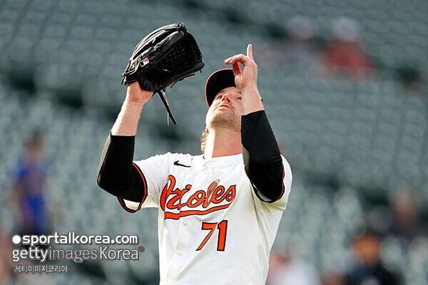 "한국에서 많은 것 배웠다" 켈리 잇는 KBO 역수출 신화 엔스, ML 커리어 5승째 달성 : 네이트 스포츠