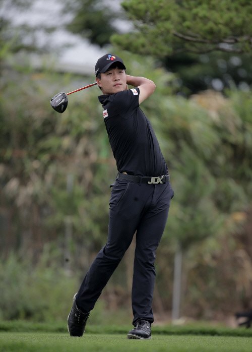 '돌아온 천재'에서 '품절남'으로 이수민 KPGA오픈 초대 우승 등극 : 네이트 스포츠