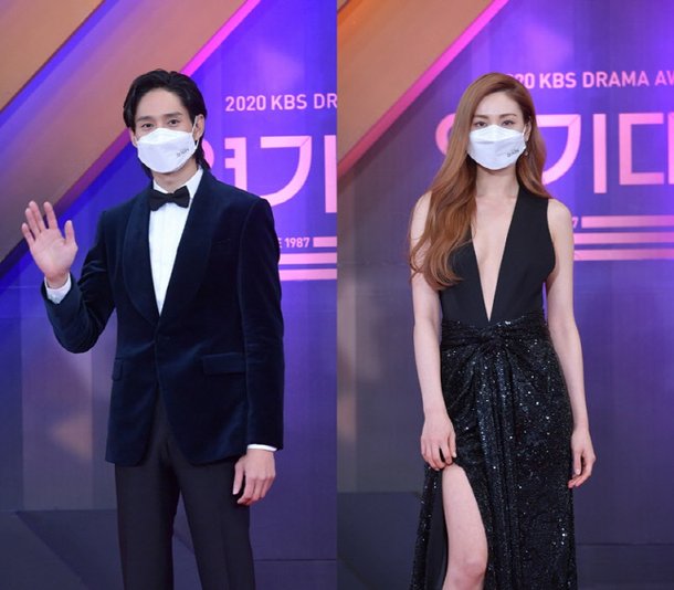 [2020 KBS 연기대상]'출사표' 나나X박성훈, 베스트커플상 수상 "꼭 받고 싶었다" : 네이트 연예