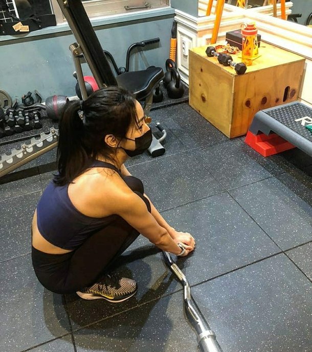 "벌크업해서 49.8kg?" '173cm' 유이, 몸무게 공개 [★SNS] : 네이트 연예