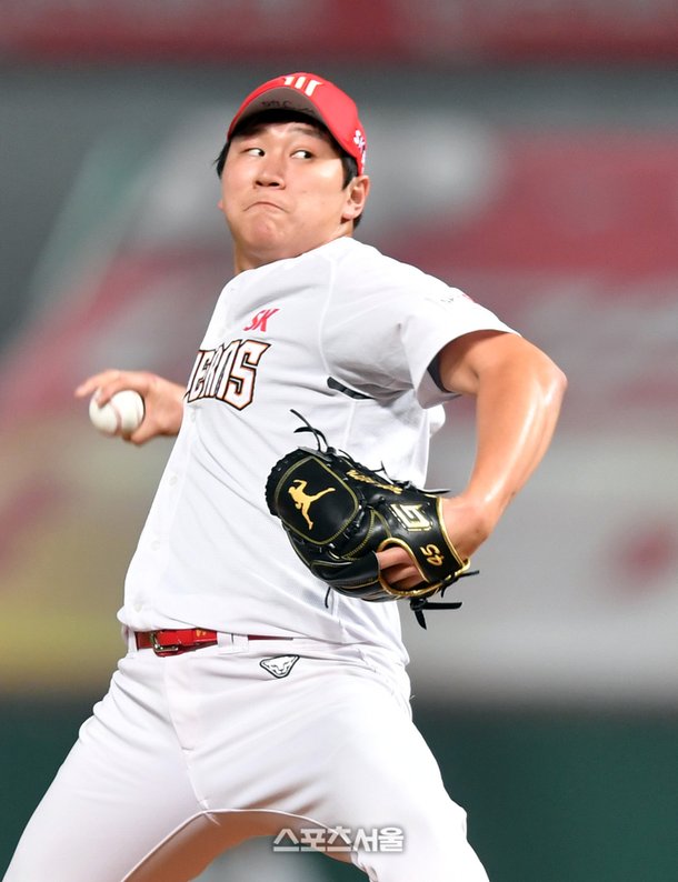 이원준 72G-이거연·최상민 30G 출장정지…KBO, '얼차려·폭행' 징계 확정 [공식발표] : 네이트 스포츠