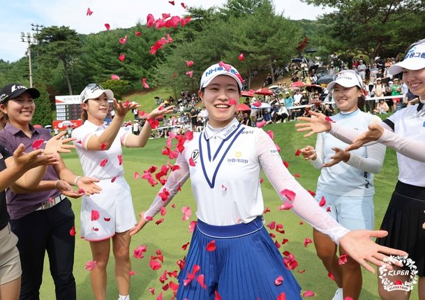 루키 득세 뚫고 힘내는 베테랑…'대세'vs'대세' KLPGA투어 더 뜨거워진다[SS 포커스] : 네이트 스포츠