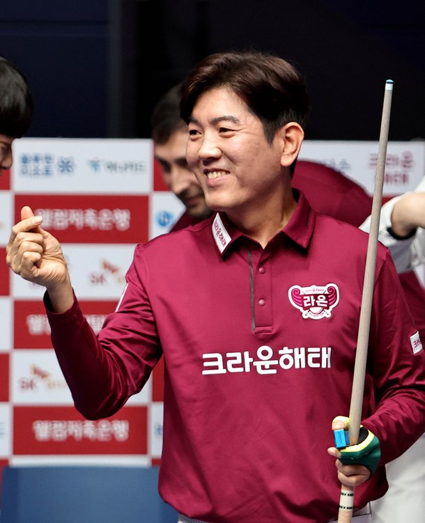 PBA팀리그 4R 우승 경쟁 크라운해태vsNH농협카드 2파전 압축…강 대 강 구도 : 네이트 스포츠