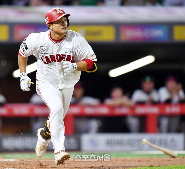 SSG '1루의 주인'은 누구인가…모든 후보가 '대만'에 곧 모인다 [SS시선집중] : 네이트 스포츠