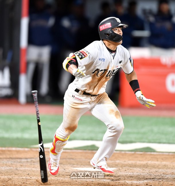 '내야 마법사' 천성호 연장 끝내기 안타 KT, NC 7-6 제압 '4연승' 질주 [SS수원in] : 네이트 스포츠