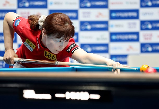 차유람 독 품었다, 에버리지 2.273 '역대 3위' 쏘며 LPBA 2차 예선 진출 : 네이트 스포츠