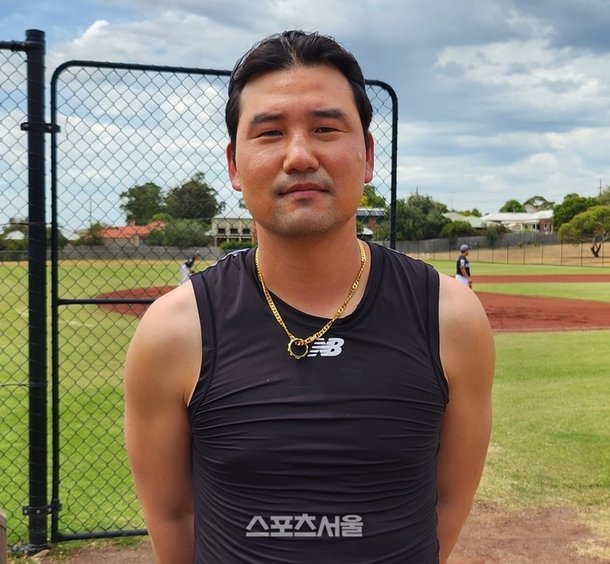 '다시 유격수' KT 내야사령관 김상수 "2루수도 OK"…'90 프렌즈' 허경민과 '찰떡 수비' 쏜다 [SS시선집중] : 네이트 스포츠