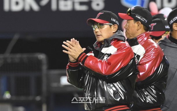 KBO리그 데뷔전 'QS' LG 코엔 윈…"충분히 자기 역할 했다" 염갈량도 '대만족' [SS잠실in] : 네이트 스포츠