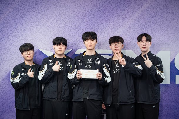 "또 젠·티!" LCK, 2년 연속 MSI 정상 노린다 [SS시선집중] : 네이트 스포츠
