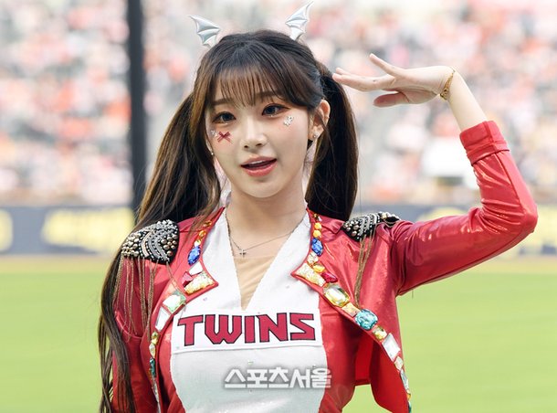 '이주은·최홍라·차영현·강수경 도쿄돔 뜬다' KBO, 11월 日 평가전에 원정 응원단 파견 : 네이트 스포츠