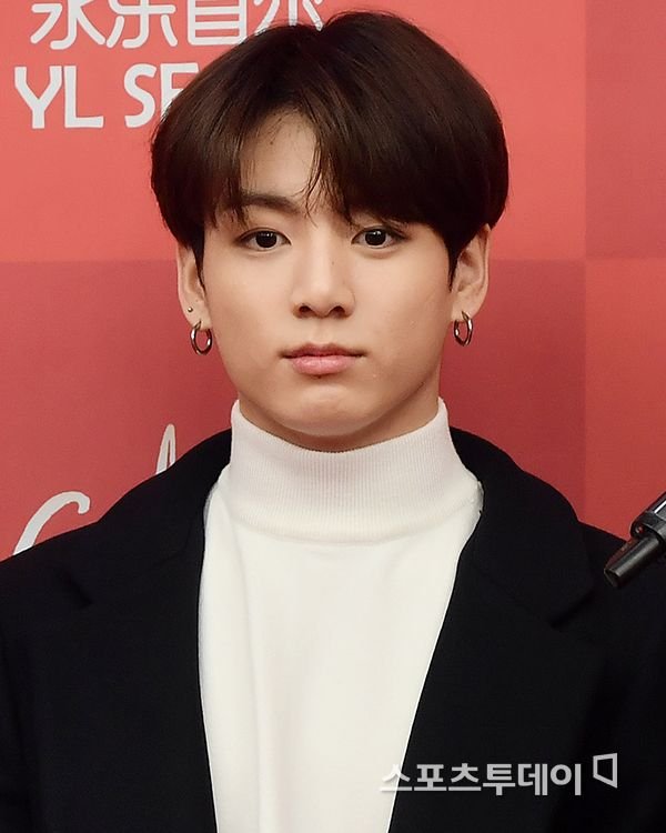 [st포토] 방탄소년단 정국 클로즈업을 부르는 얼굴 네이트 뉴스