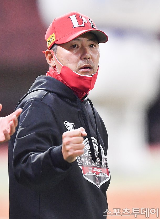 'KS 2승 선점' SSG 김원형 감독 "오원석, 최고의 투구 보여줬다" : 네이트 스포츠