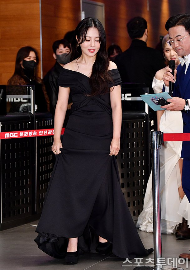 [ST포토] 정지소-박혜원-소연, 'WSG워너비 나라 공주님' : 네이트 뉴스