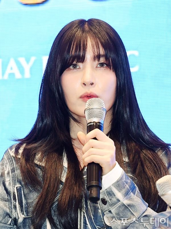 [ST포토] 립제이-모니카 '월드 오브 위너스' 하트발사 : 네이트 연예