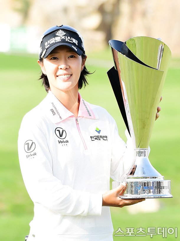 [ST포토] 박지영, 'KLPGA 투어 통산 8승' : 네이트 스포츠