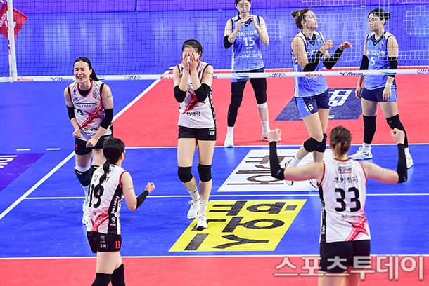 [ST포토] 정관장, IBK에 3-2 진땀 승 : 네이트 스포츠