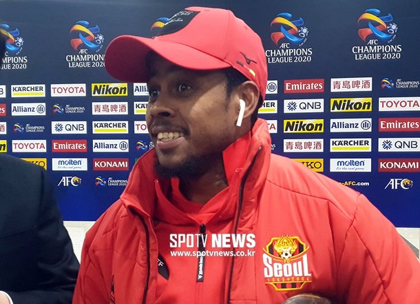 [SPO Talk] 돌아온 아드리아노, "서울의 자부심을 갖고 살았다" : 네이트 스포츠