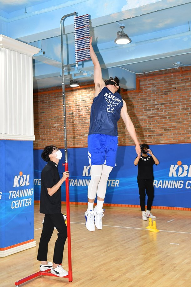 팬들도 드래프트 컴바인 참여 가능…KBL, 드래프트 앞두고 새 이벤트 준비 : 네이트 스포츠