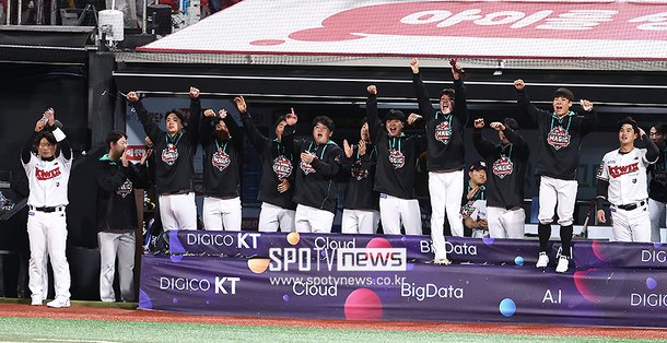 [WC1 게임노트] KIA 가을은 여기서 끝…총력전 kt, 한 판에 끝내고 키움과 준PO 성사 : 네이트 스포츠