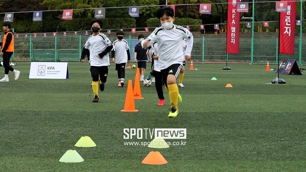 "건전한 '축구놀이' 정착 위해"…2022 KFA 챌린지 성공적인 첫걸음 : 네이트 스포츠