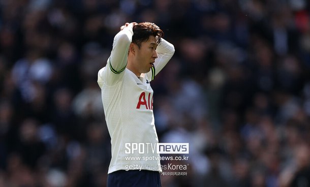'손흥민 EPL 101호골→두 경기 연속골' 와장창…'수비 붕괴' 토트넘, 본머스에 2-3 역전패 '챔스권 빨간불' : 네이트 스포츠