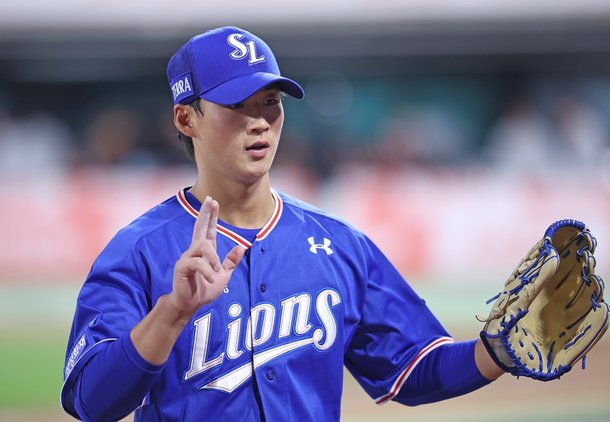 루키 이호성 데뷔 첫승→오승환 KBO 최초 400SV는 다음 기회로…삼성, kt 6-2로 잡고 2연승 [수원 게임노트] : 네이트 스포츠