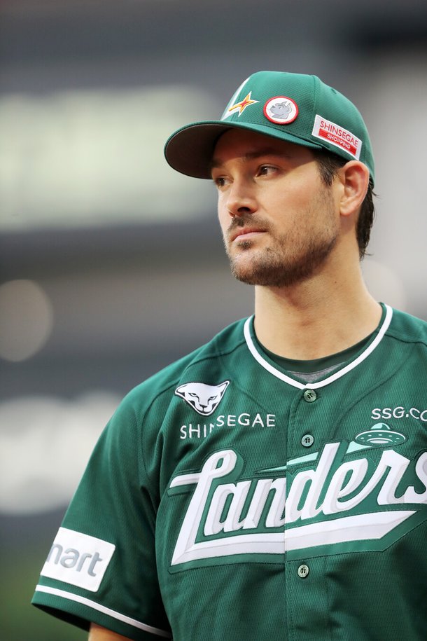 대체 외국인 성공신화 나오나…'155km+11K' 완벽투 "혼신의 힘을 다해 던졌다" : 네이트 스포츠