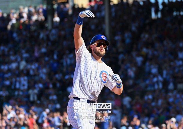 [공식발표] 디펜딩챔피언 KIA 'MLB 88홈런' 거포 잡았다…4년 만에 굿바이 소크라테스 : 네이트 스포츠