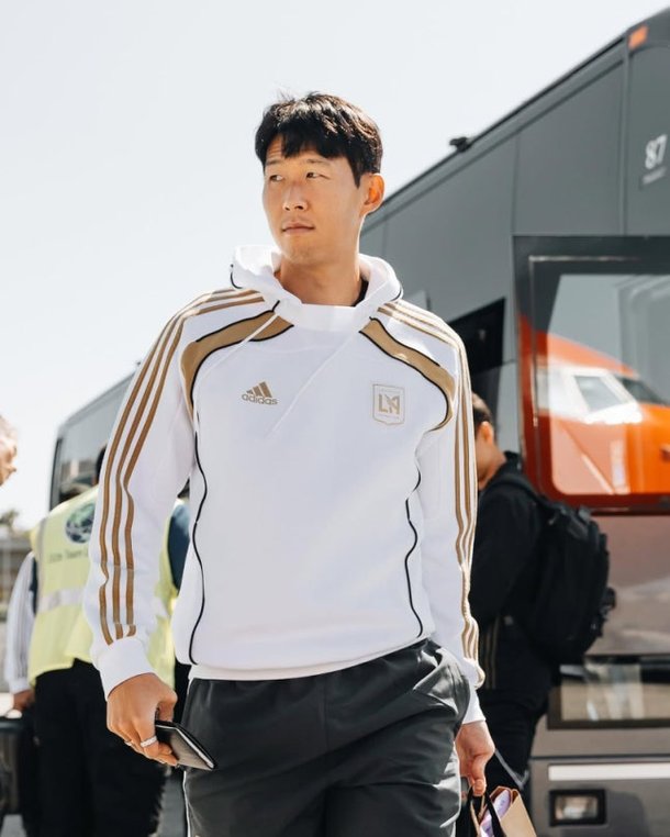 '2호골 → 평점 7.7점' 손흥민, 52초 벼락골 작렬!…LAFC, 산호세 원정서 4-2 승리…SON 기립박수 받으며 교체 아웃 : 네이트 스포츠