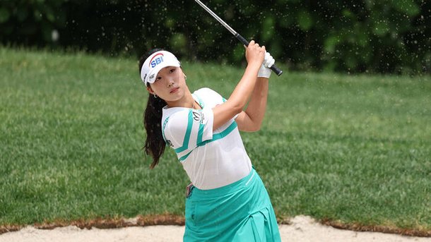 신인 이동은, Sh수협은행 MBN 여자오픈 2R 단독 선두 : 네이트 스포츠