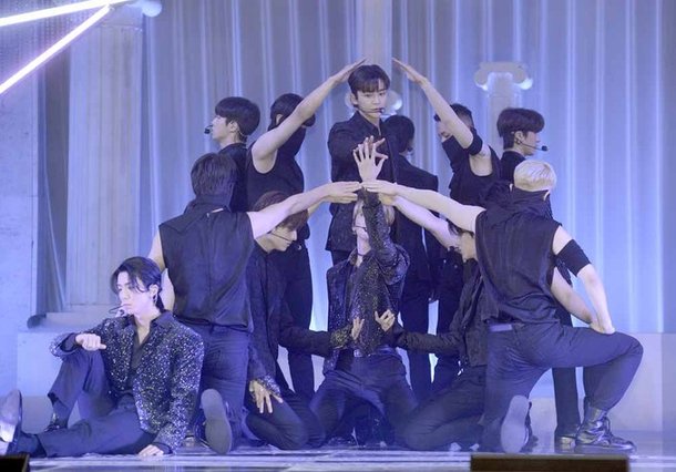 [SW포토]턴 오버로 돌아온 SF9 : 네이트 연예