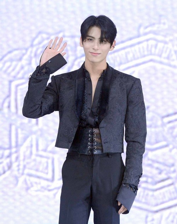 [SW포토]미소가 멋진 SF9 유태양 : 네이트 연예