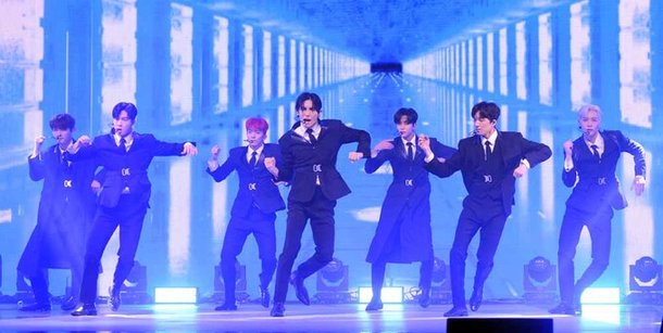 [SW포토]SF9,'펑크한 퍼즐로 컴백' : 네이트 연예